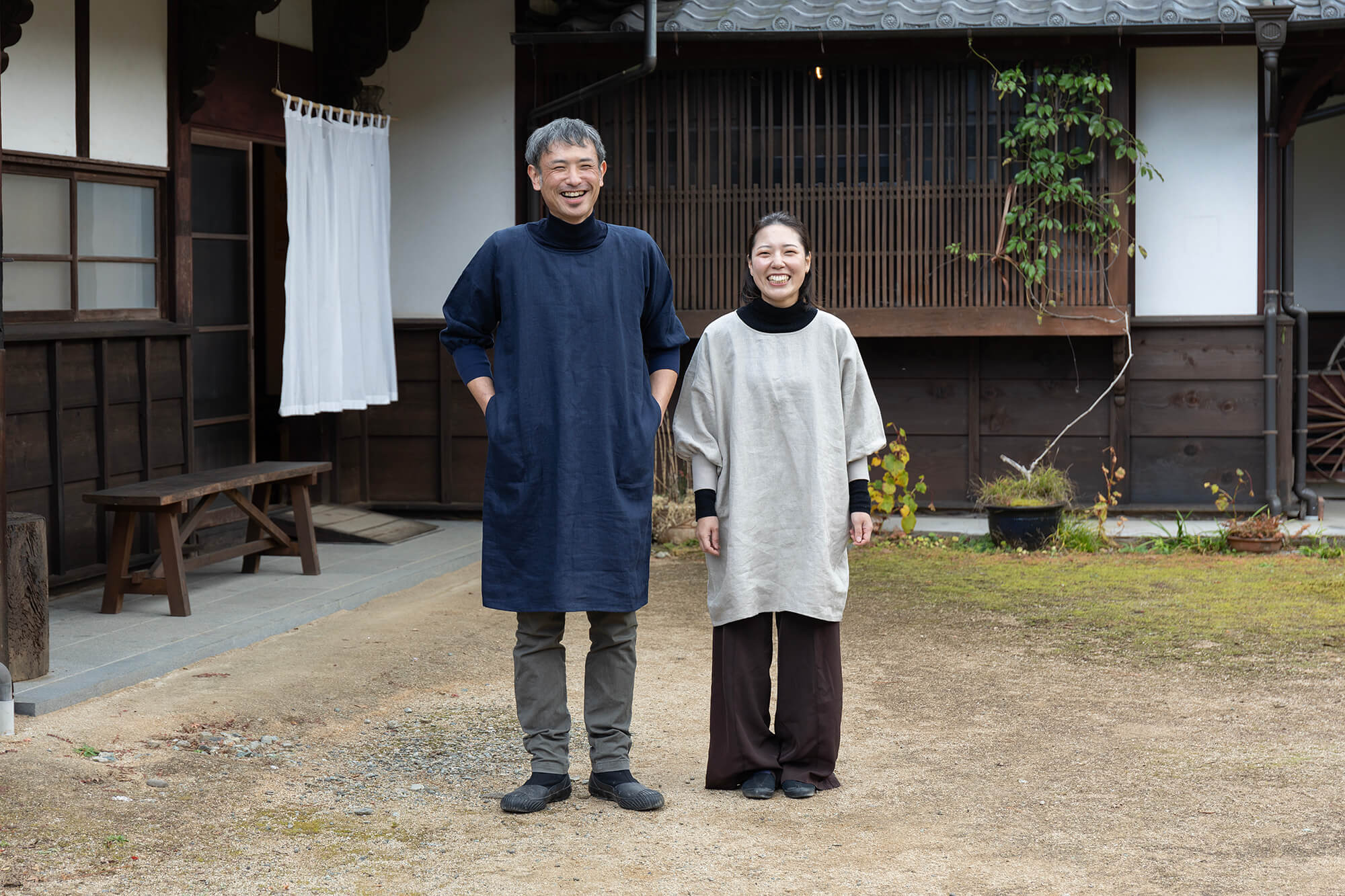 【新商品】 KAPPOGI 近江 リネン / すっぽり被って作業やお出かけ | おしらせ | 地域文化商社 うなぎの寝床